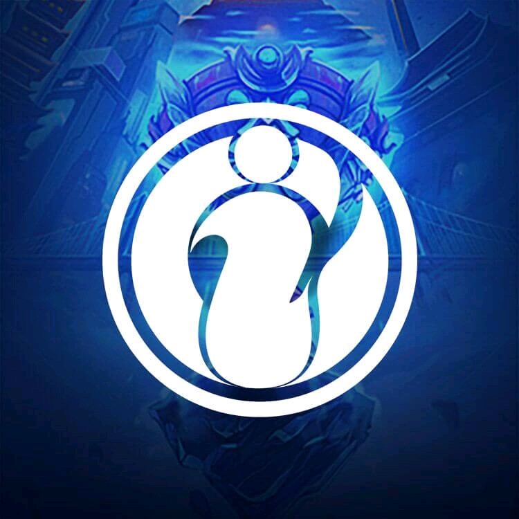 248款皮肤，冠军螳螂IG，RNG炫彩，玉剑男刀全炫彩，玉剑刀妹全炫彩，玉剑剑圣炫彩两款，西部魔影卢锡安，请不要逃跑或者挂机，谢谢配合 / 英雄联盟 / 联盟五区 / 无畏先锋 - GG租号